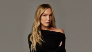 Alex Cooper Signs Multi-Year Agreement With SiriusXM